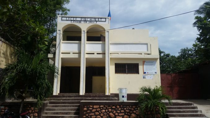 La belle ville de Jacmel : capitale culturelle d'Haïti - Kariculture