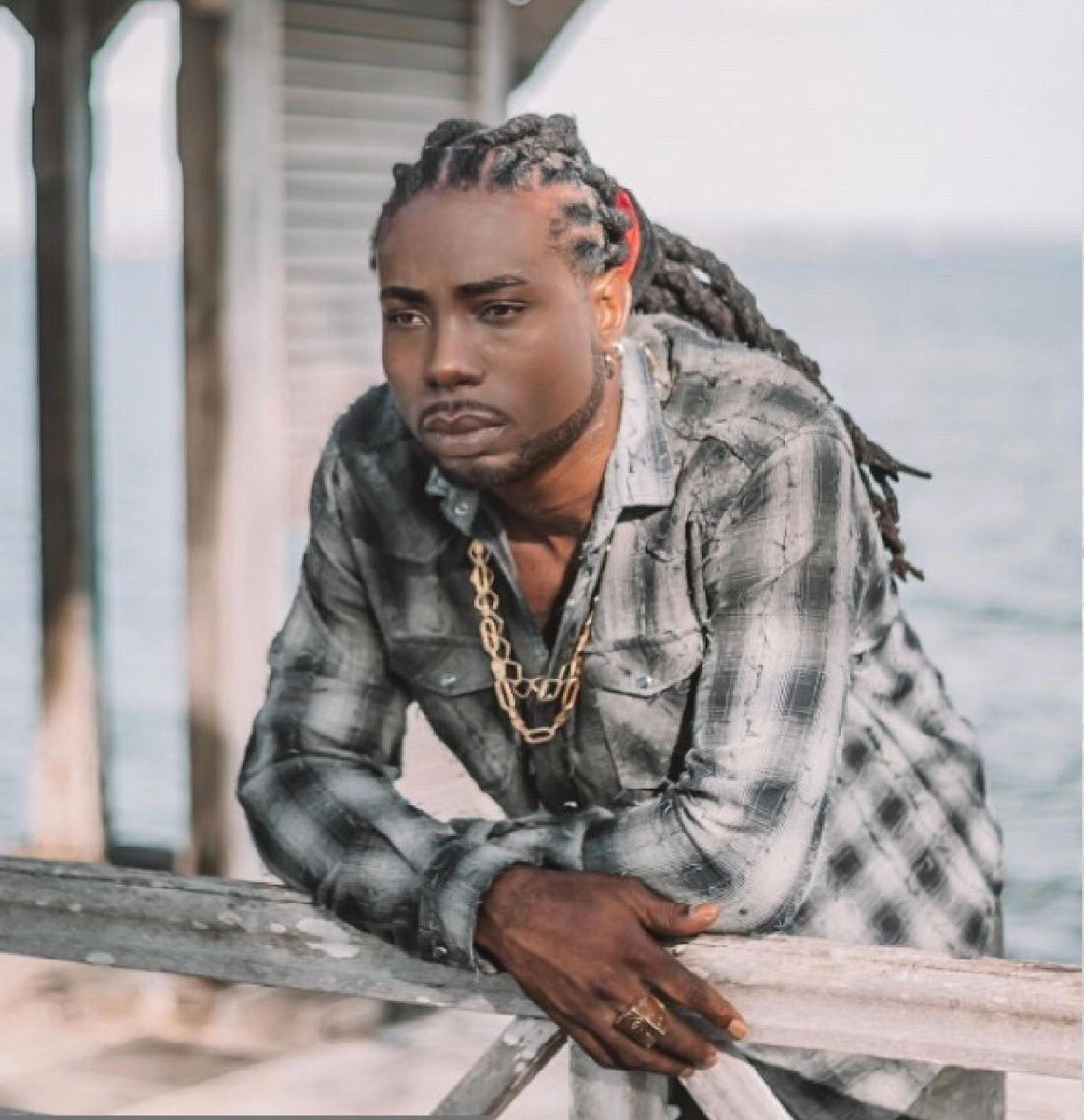 Poet Warped becomes "La Voix de la Rue" - Kariculture