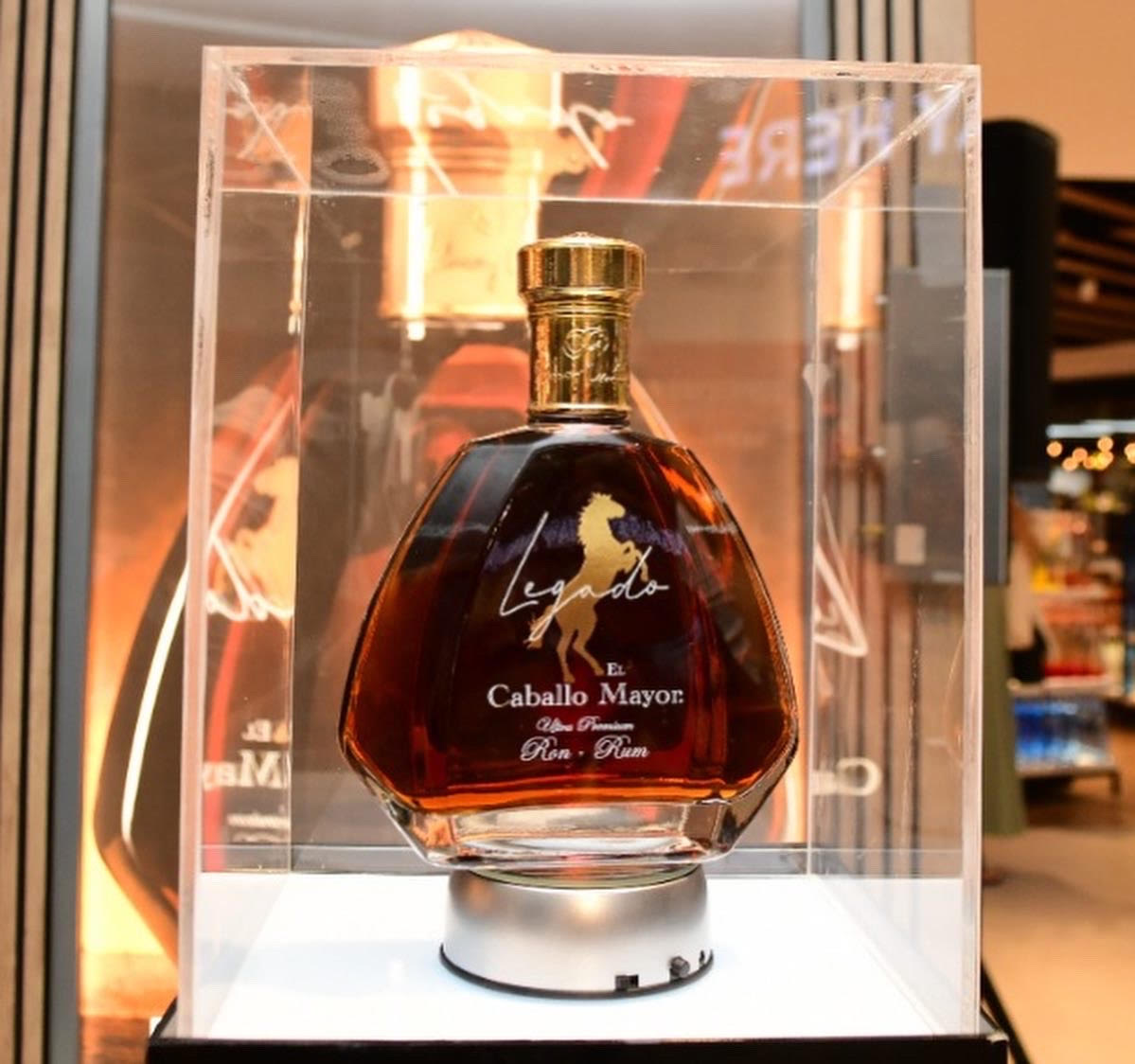 Rum "Legado El Caballo Mayor", in tribute to the famous merenguero ...